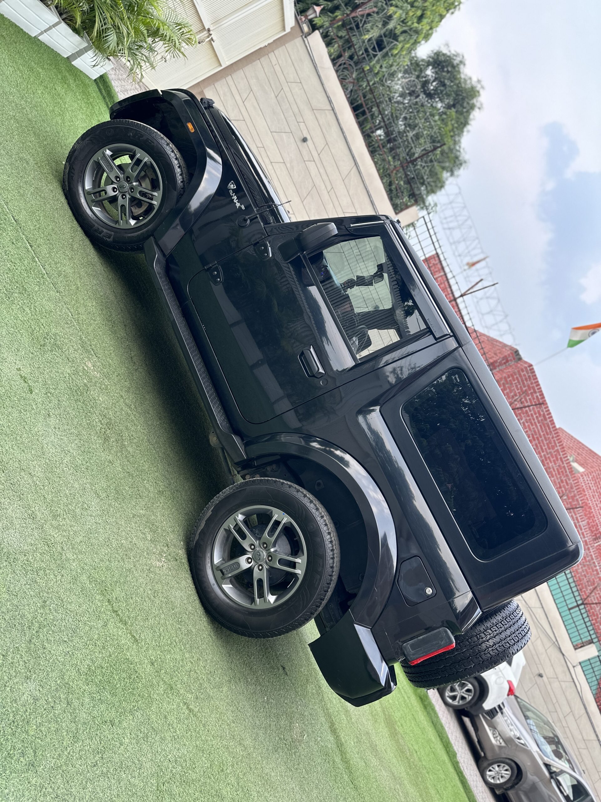 MAHINDRA THAR 4×4 – Royale Dreamz
